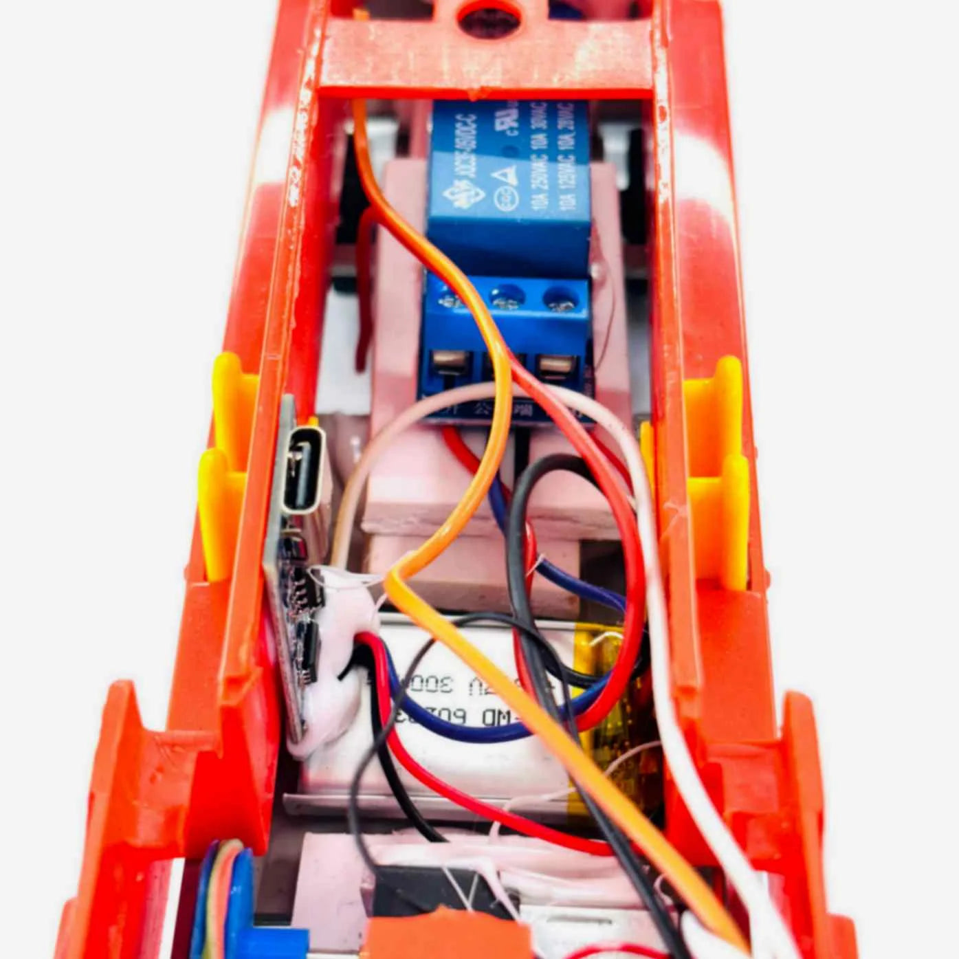 Smart Train Engine with Automatic Engine Stop System – Harish Projects